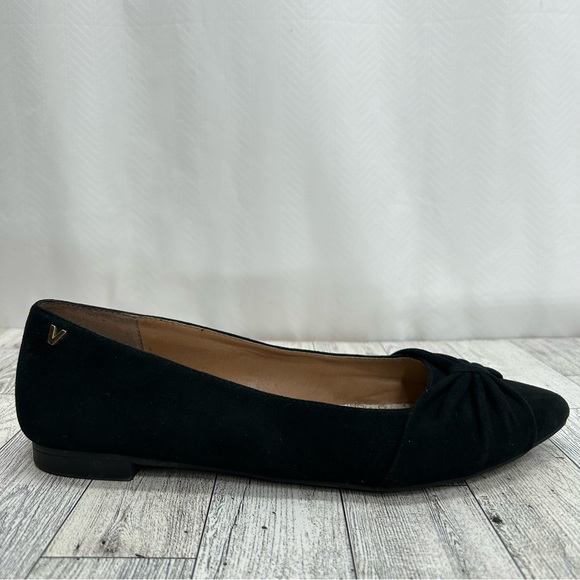 Vionic | Shoes | Vionic Black Gramercy Flats Pointed Toes | Poshmark